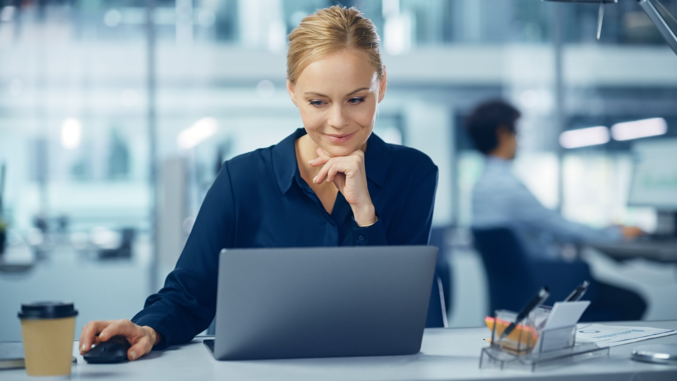 How to Use AI in Data Management | Saama